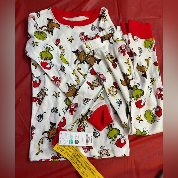 Carter's | Pajamas | Nwt Grinch Pjs 5 | Poshmark
